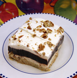 4 Layer Chocolate Pudding Dessert – Kelly's Cravings